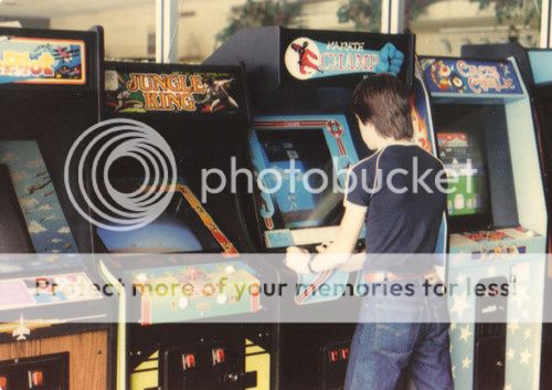 Found some pix of an Australian arcade in the 80's | Museum of the Game ...